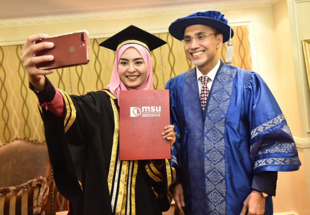 7 Gambar Wany Hasrita Yang Sangat Comel Di Majlis Konvo Beliau! - Murai MY