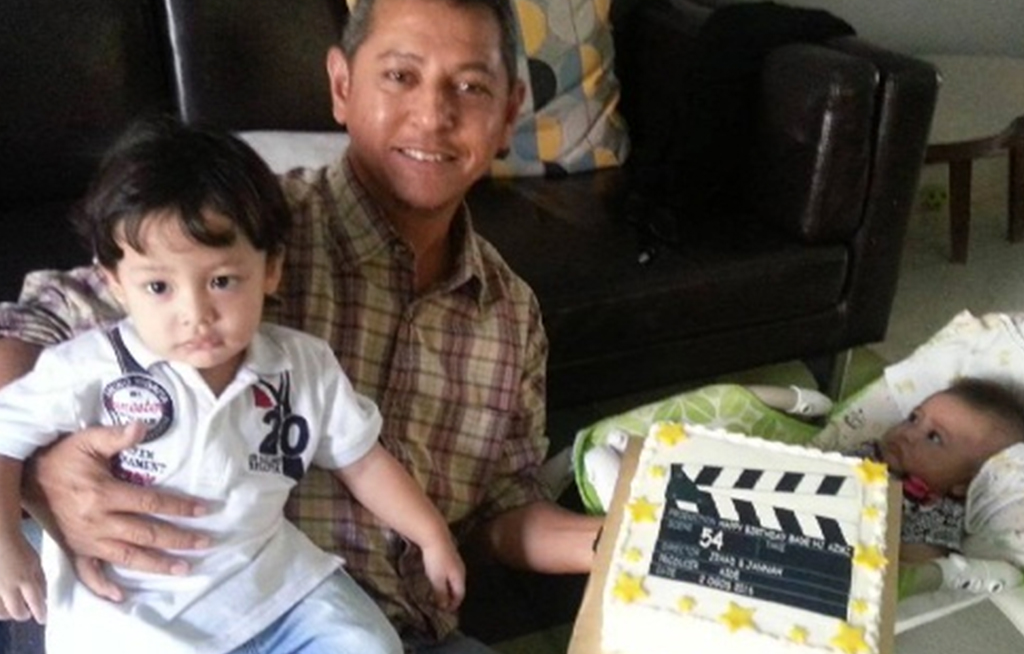 7 Gambar Bade Hj Azmi Bersama Isteri & Sepasang Anak Comel - Murai MY