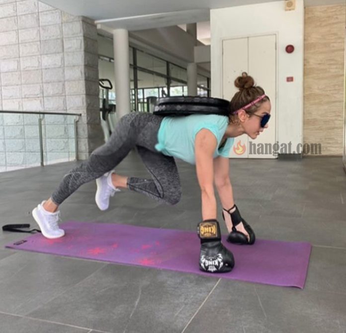 Zahida Rafik Semakin 'Hot' Di Usia 44 Tahun! Ini 5 Jenis 'Workout' Yang ...