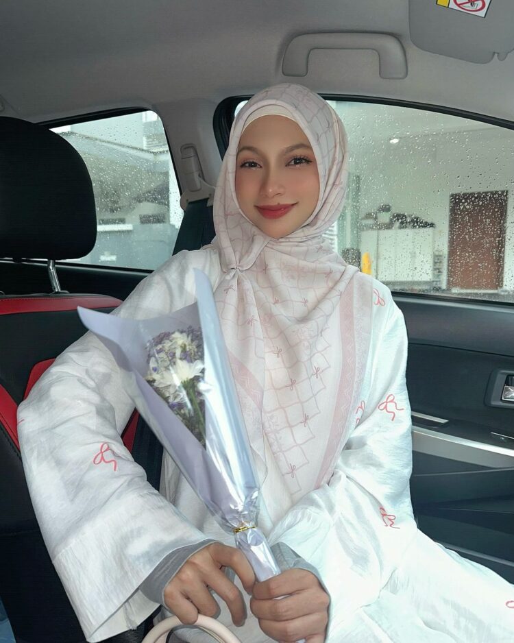 Nampak ‘Baby Bump’ Dan Disangka Bakal Jadi Mama Muda, Netizen Ucap ...