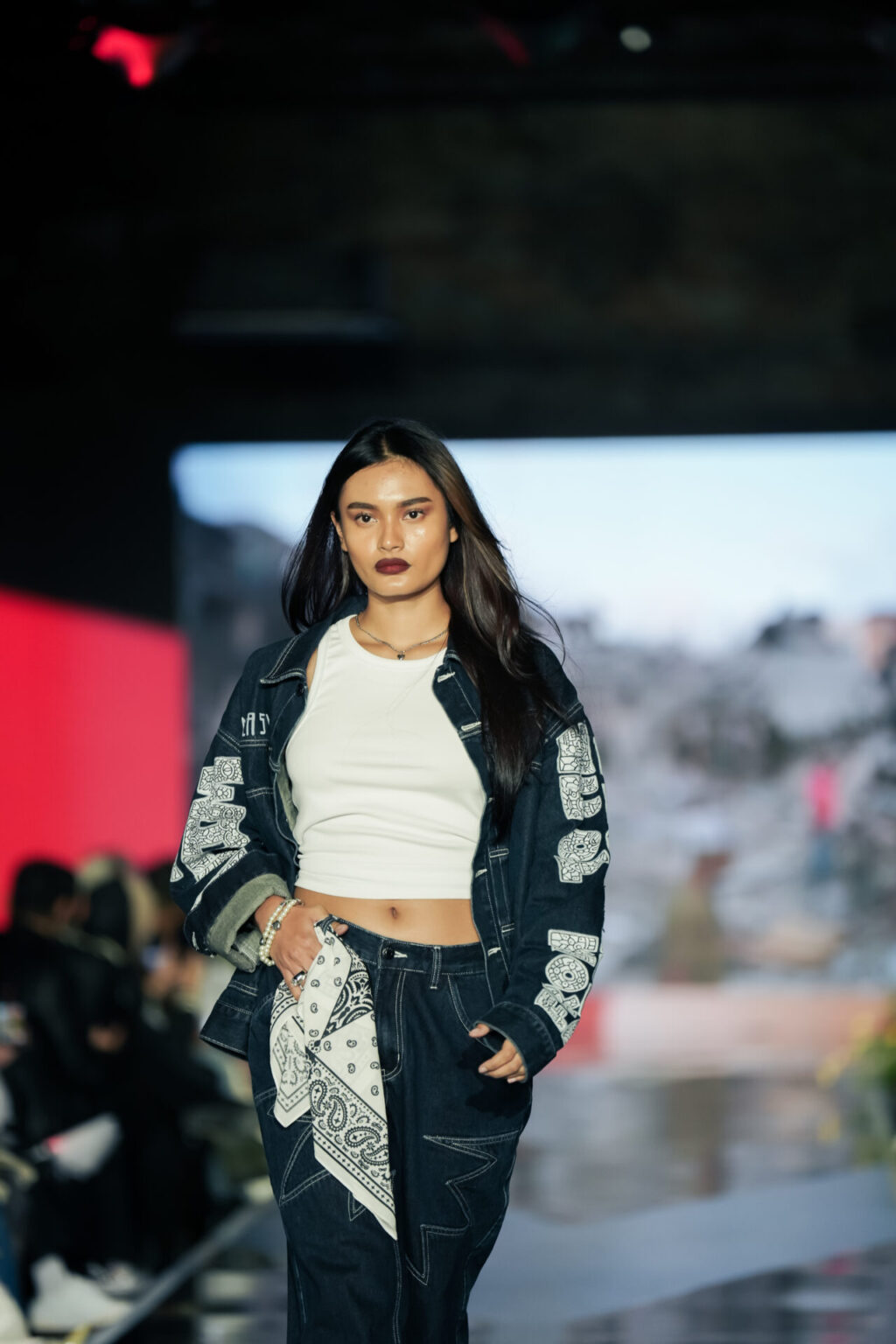 [GAMBAR] Sekitar Pertunjukan Fesyen Terbesar Oleh Ashraf Anuar, Pemilik ...