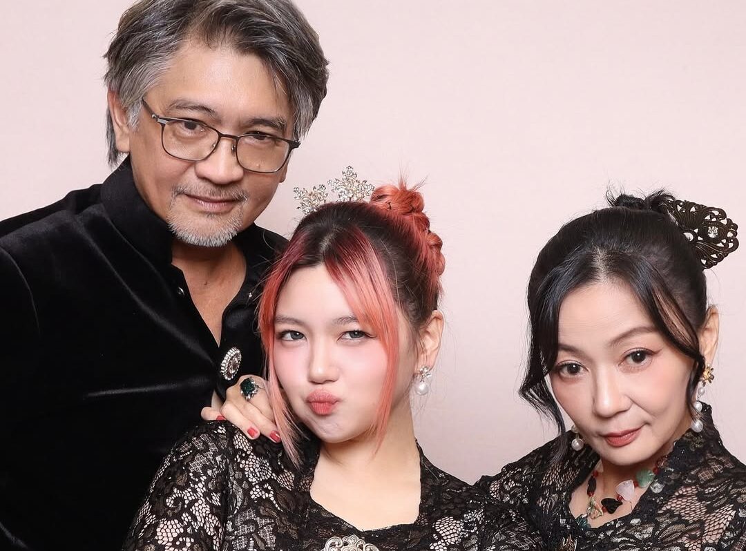 Tabby DOLLA Kongsi Foto Keluarga, Peminat Terpegun! - Murai MY