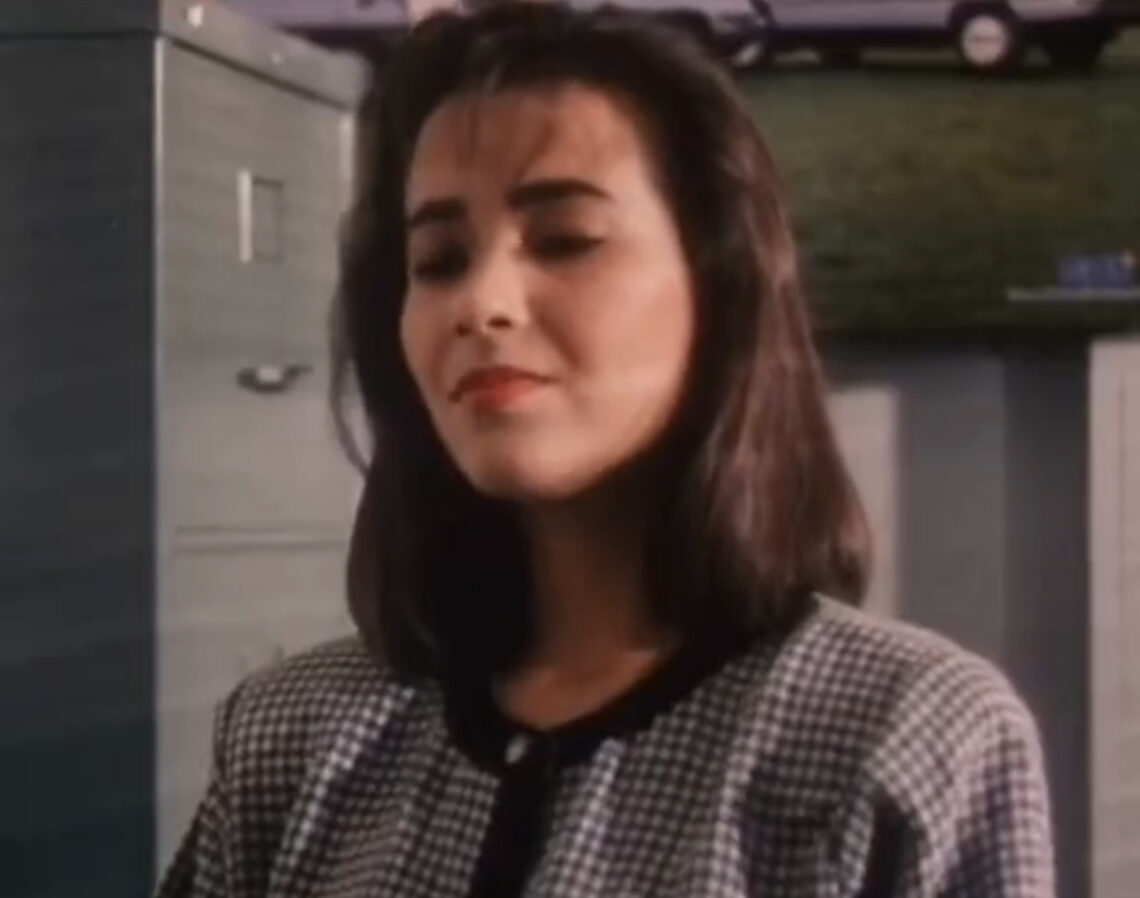 Pernah Terjumpa Di Bangsar? Ini Kisah Julia Rais Yang Ramai Rindukan ...